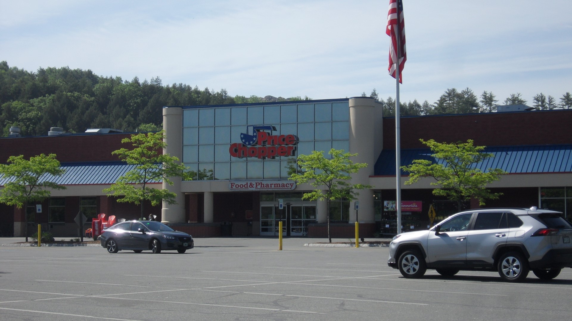 Valley Square Shopping Center